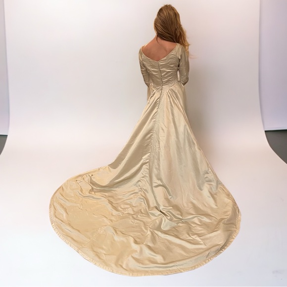 Neiman Marcus | Dresses | Vintage Neiman Marcus Satin 95s Wedding Gown ...